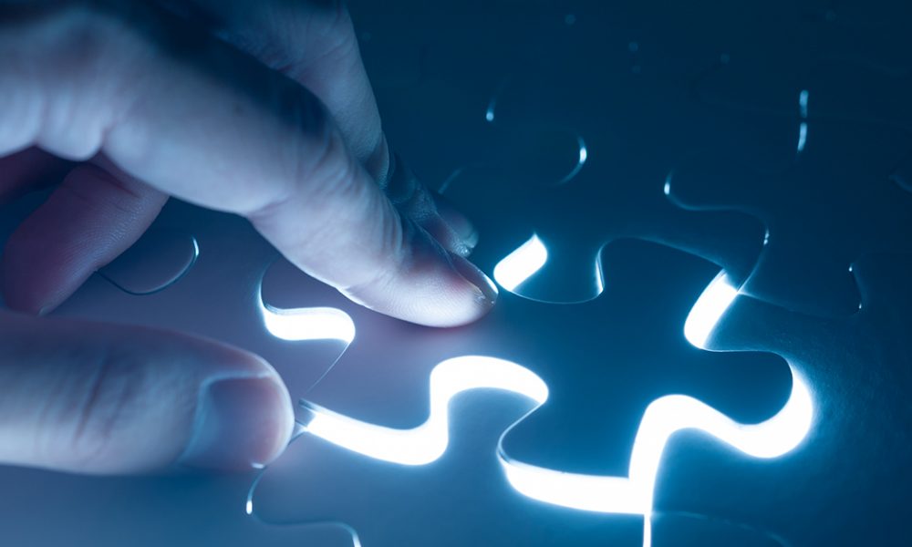 Daftar 32 Lagu Jatuh Cinta Romantis Terbaik Buat Bikin Baper