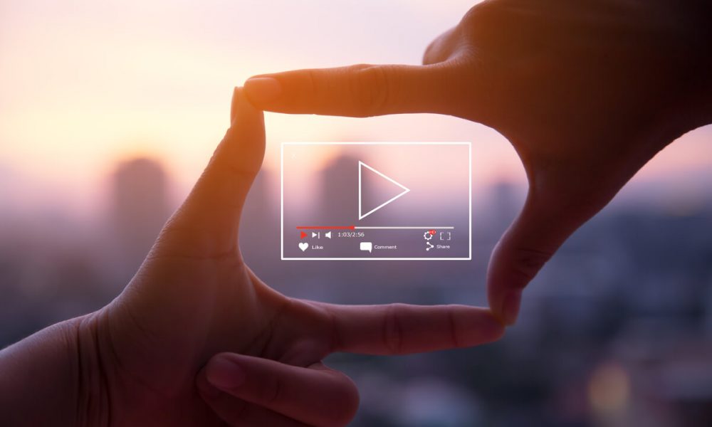 Tentang Iklan Televisi: Kelebihan, Kekurangan, Jenis & Peranannya