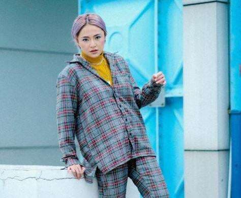 Outfit Kasual Marshanda Curi Perhatian, Netizen: Kirain Member BTS ...