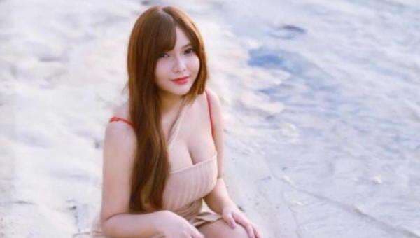 Tiara Aurellie Pamer Foto Terbaru, Pakai Lingerie hingga Pose Menantang | News+ on RCTI+