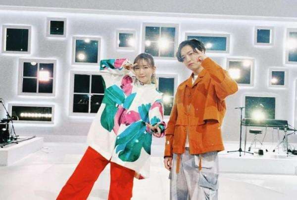 Biodata dan Profil YOASOBI, Duo asal Jepang yang akan Tampil di HITC ...