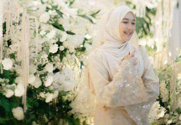 5 Potret Kamila Asy Syifa, Selebgram yang Menikah Muda dengan Gus Zizan ...