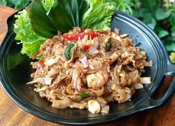 Kampung Makan, Tempat Makan yang Seru dan Disukai Si Kecil | News+ on RCTI+